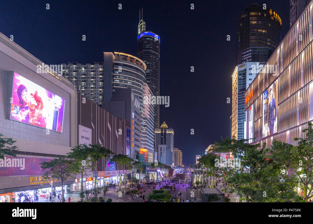 July 21, 2018-Shenzhen, China: People walking at promenade at ...