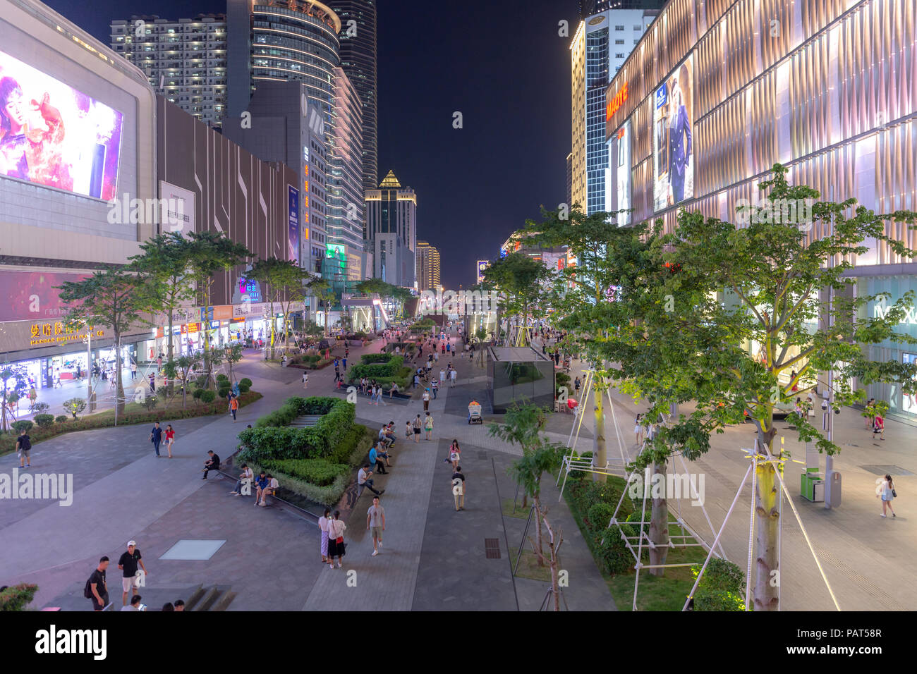 July 21, 2018-Shenzhen, China: People walking at promenade at ...