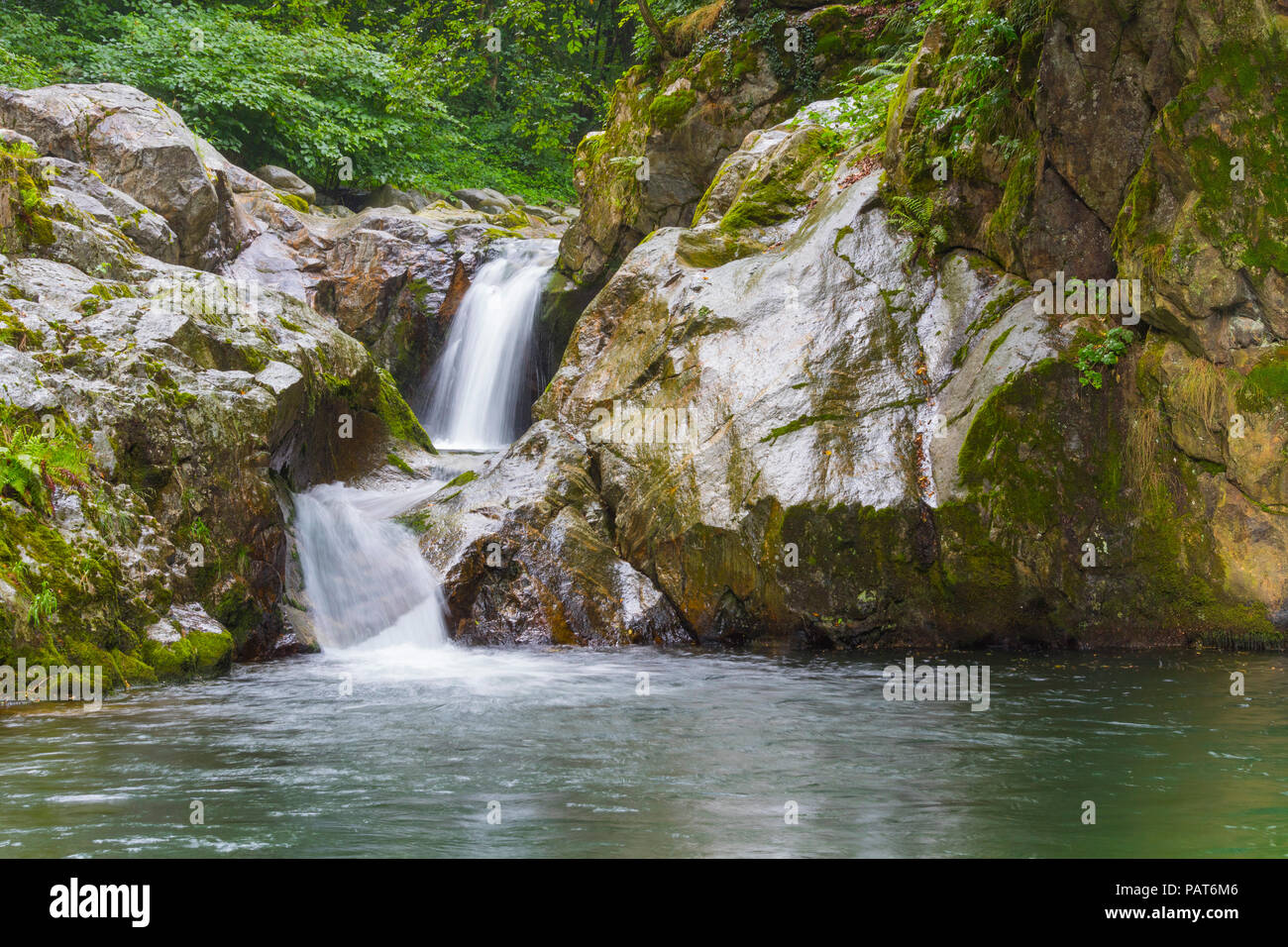 Beautiful small waterfall on hi-res stock photography and images - Alamy