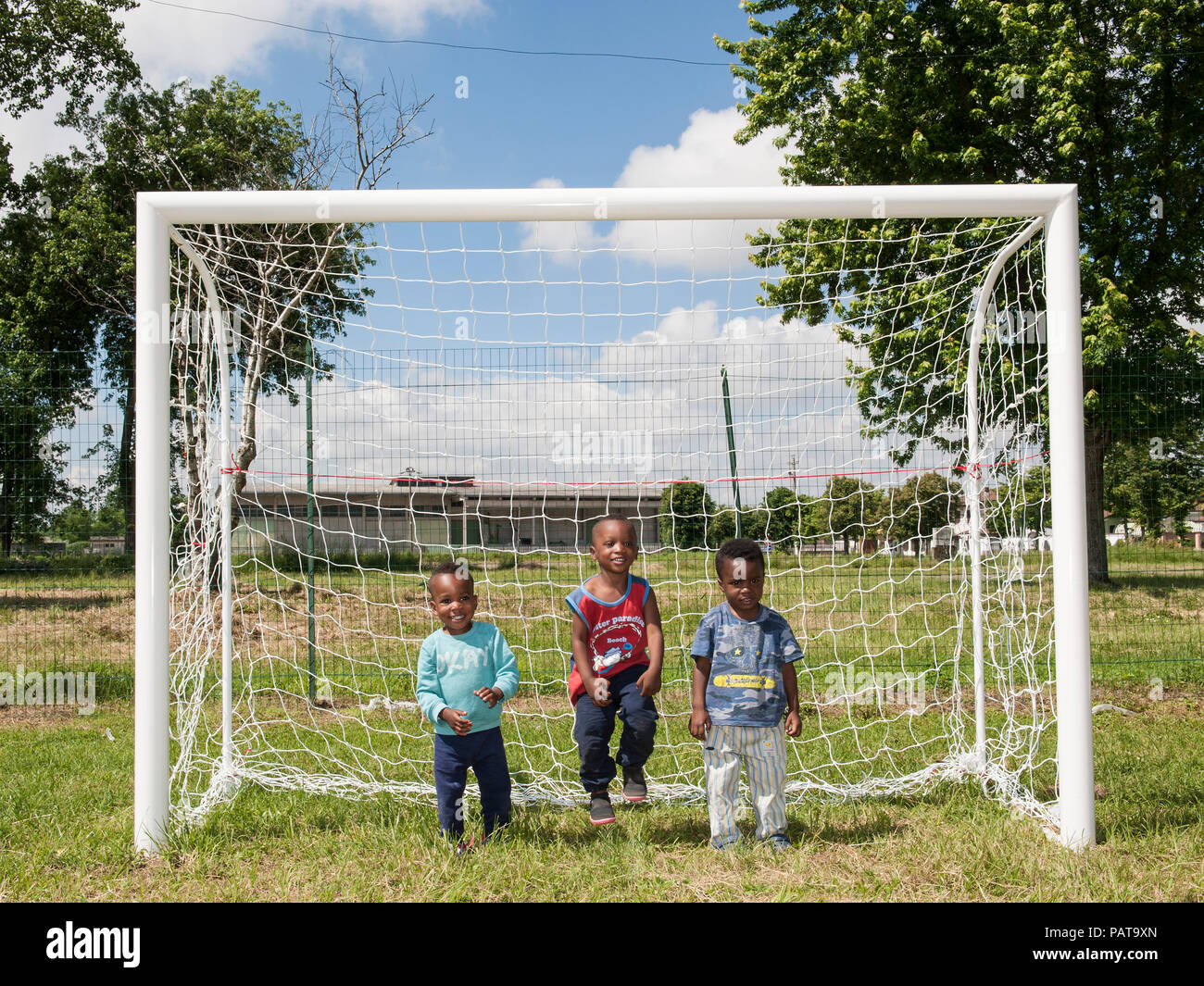 Italy, Cozzo, fleeing families Stock Photo - Alamy