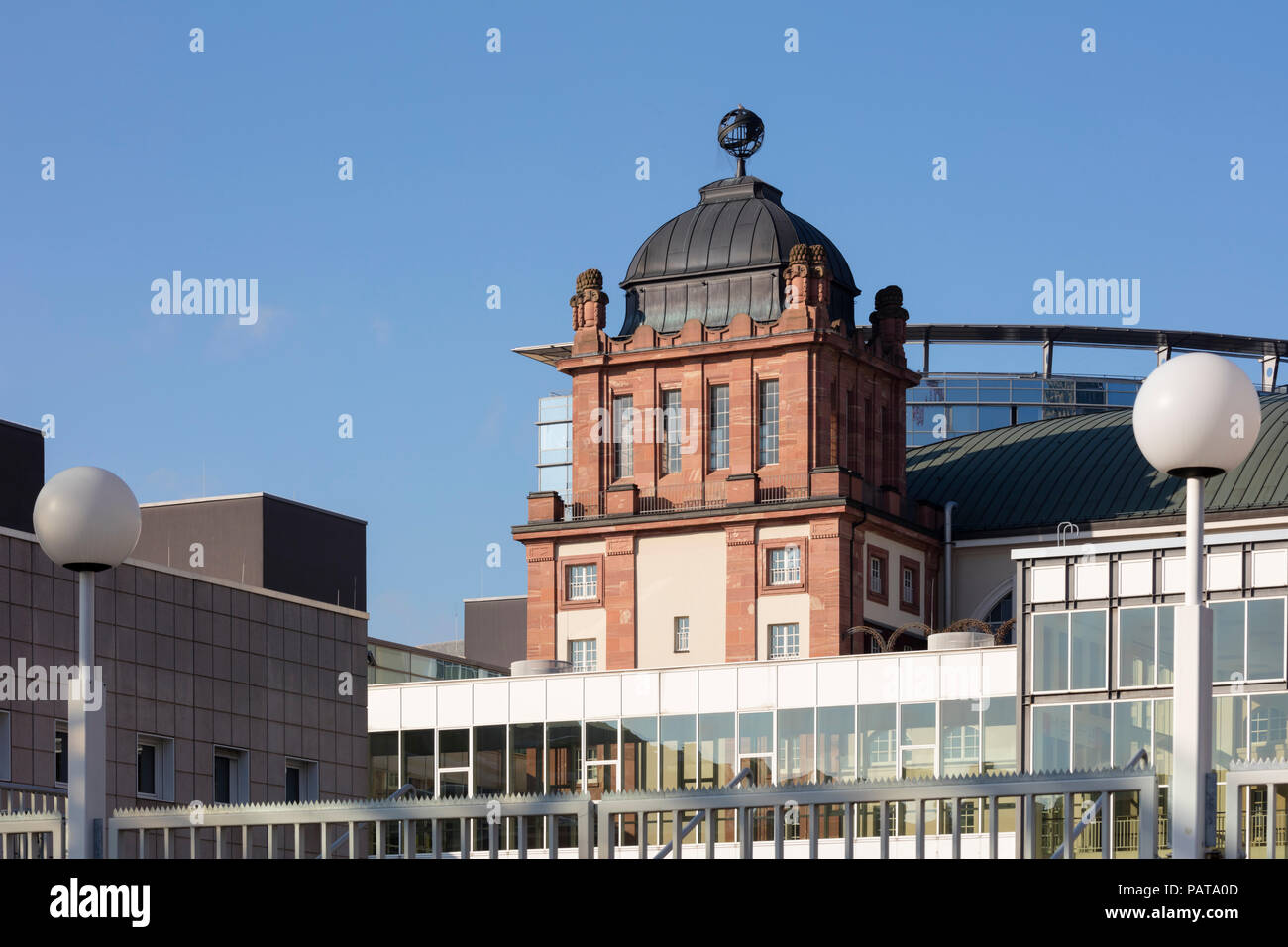 Exhibition fair architecture hi-res stock photography and images - Alamy