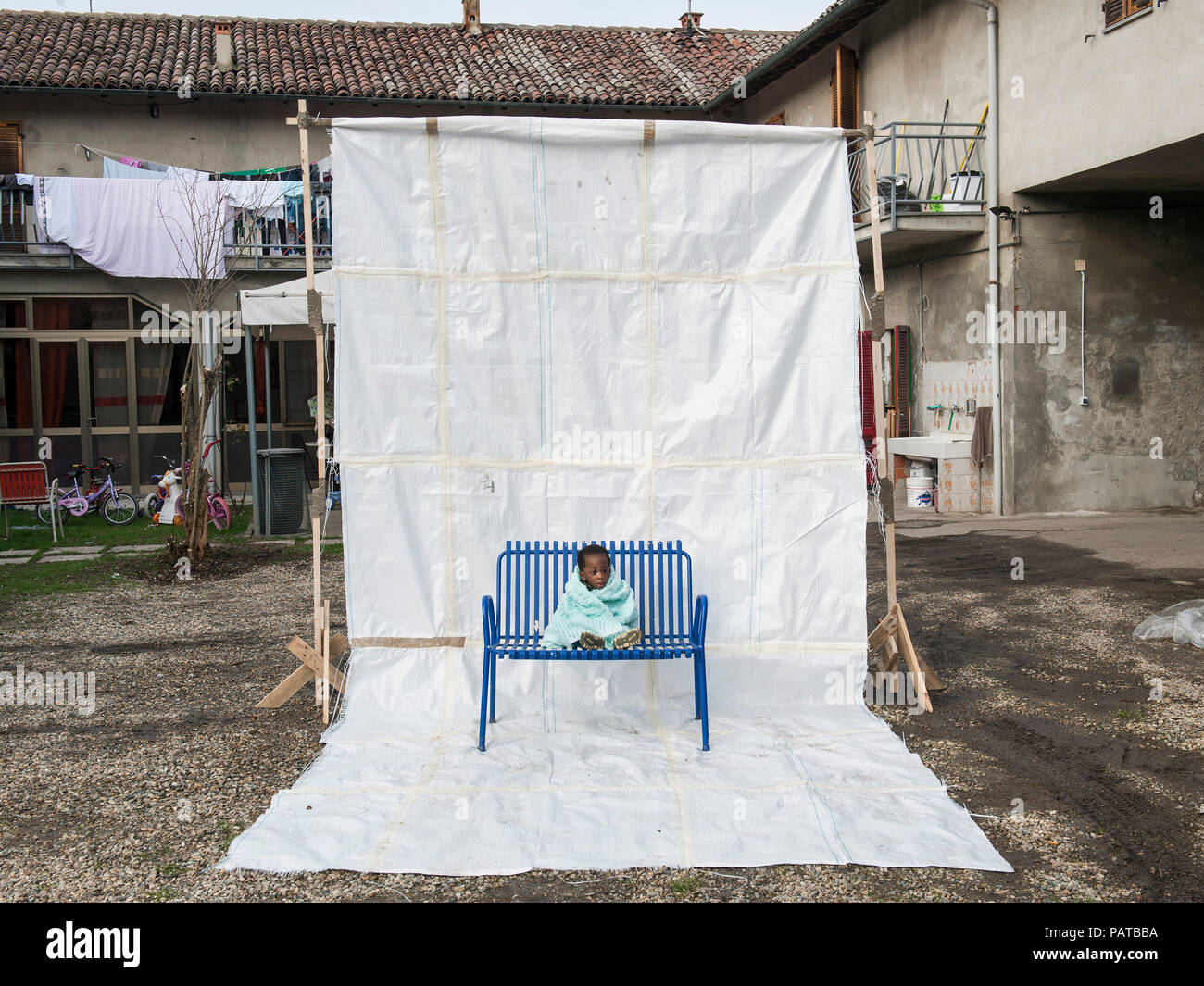 Italy, Cozzo, fleeing families Stock Photo - Alamy