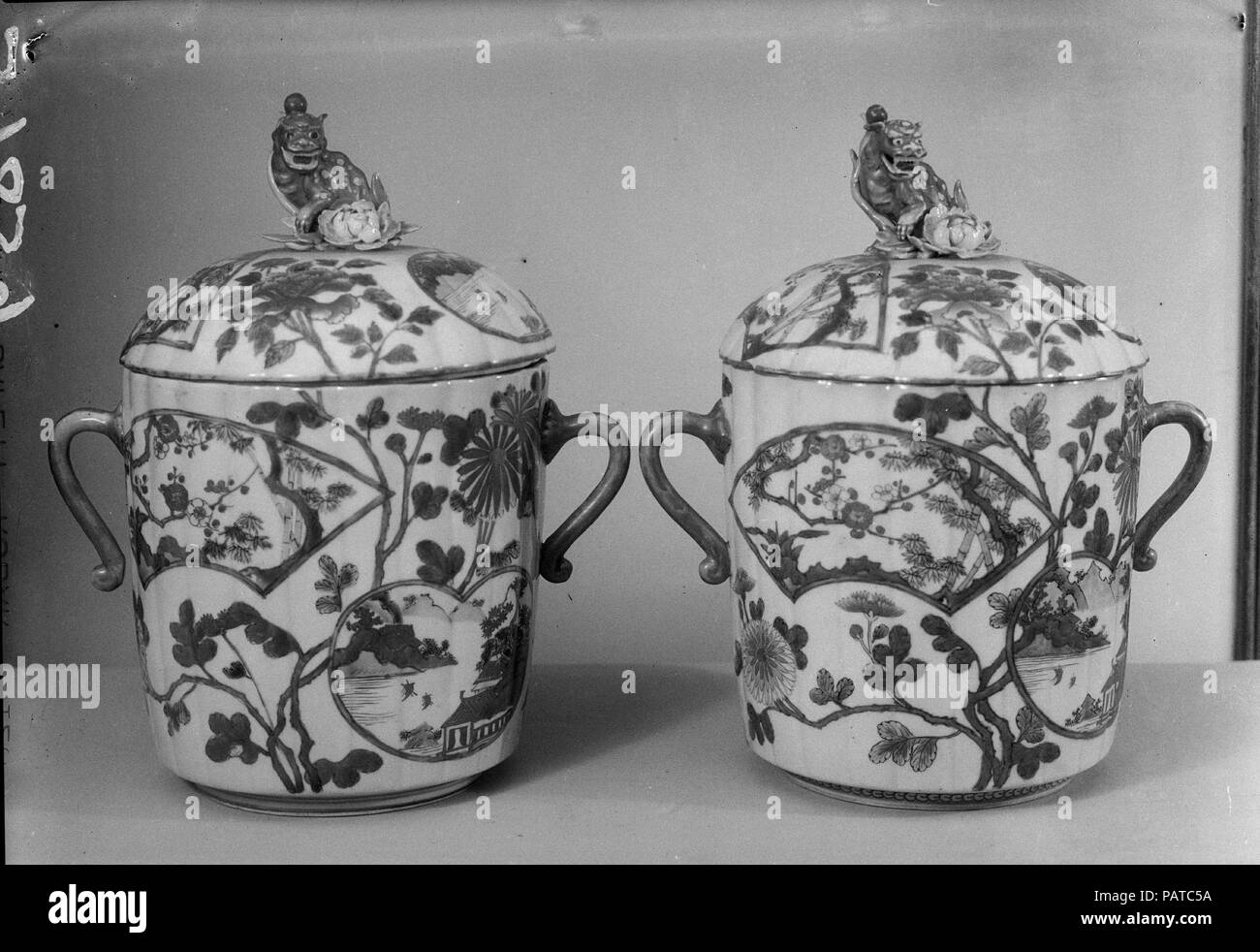 12 1 19 1 cm Black and White Stock Photos & Images - Alamy