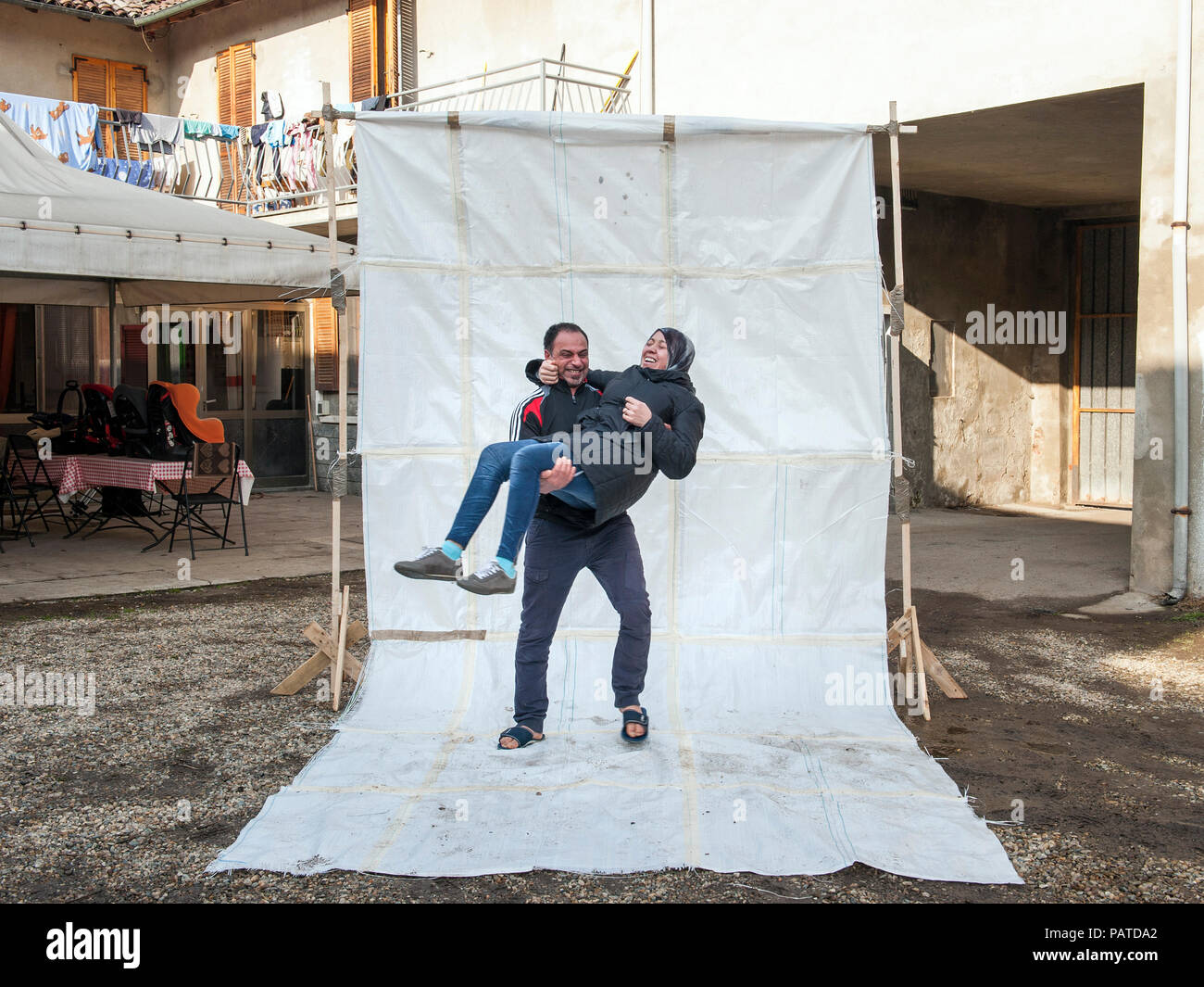 Migratorym center hi-res stock photography and images - Alamy