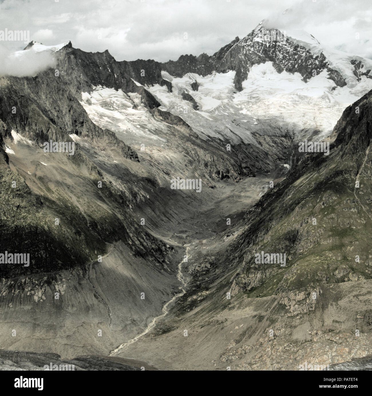 Harsh terrain hi-res stock photography and images - Alamy