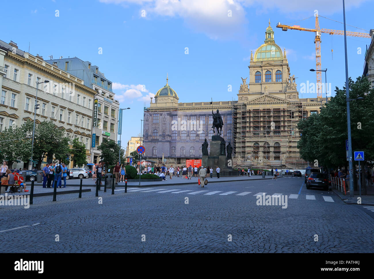 Statue of saint wenceslas hi-res stock photography and images - Alamy