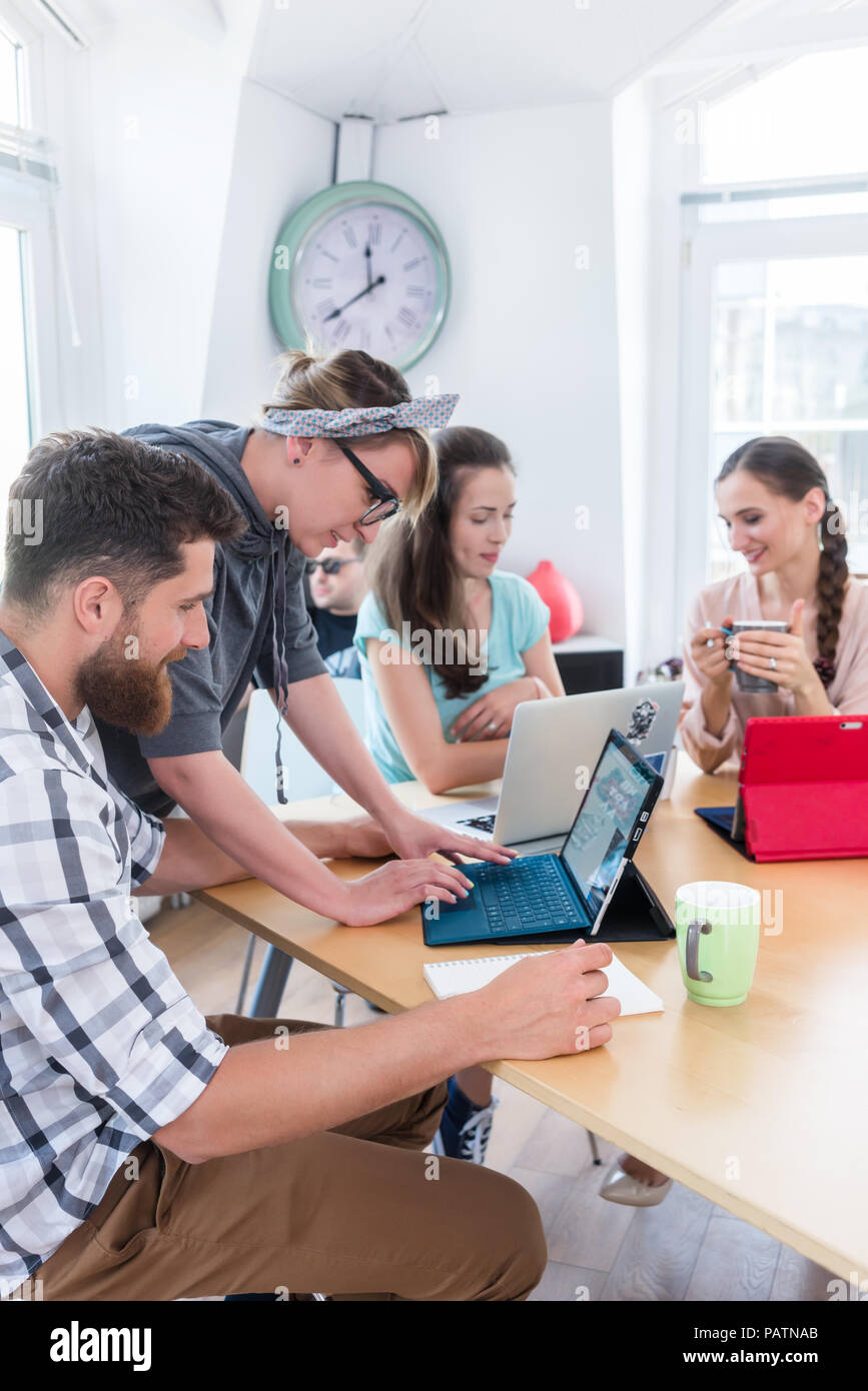 Collaborative problem solving hi-res stock photography and images - Alamy