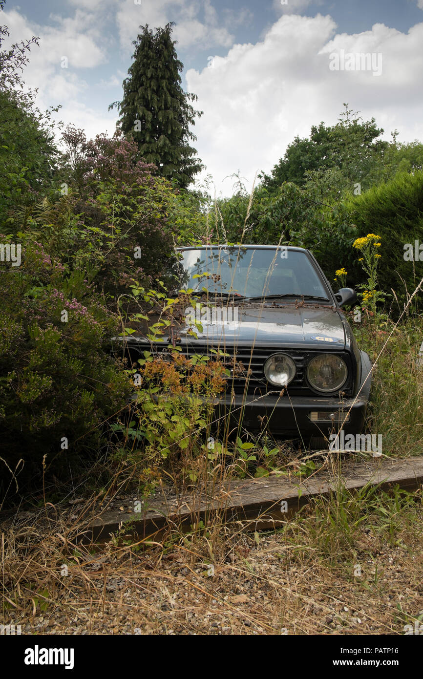 Engine car abandoned in hi-res stock photography and images - Alamy