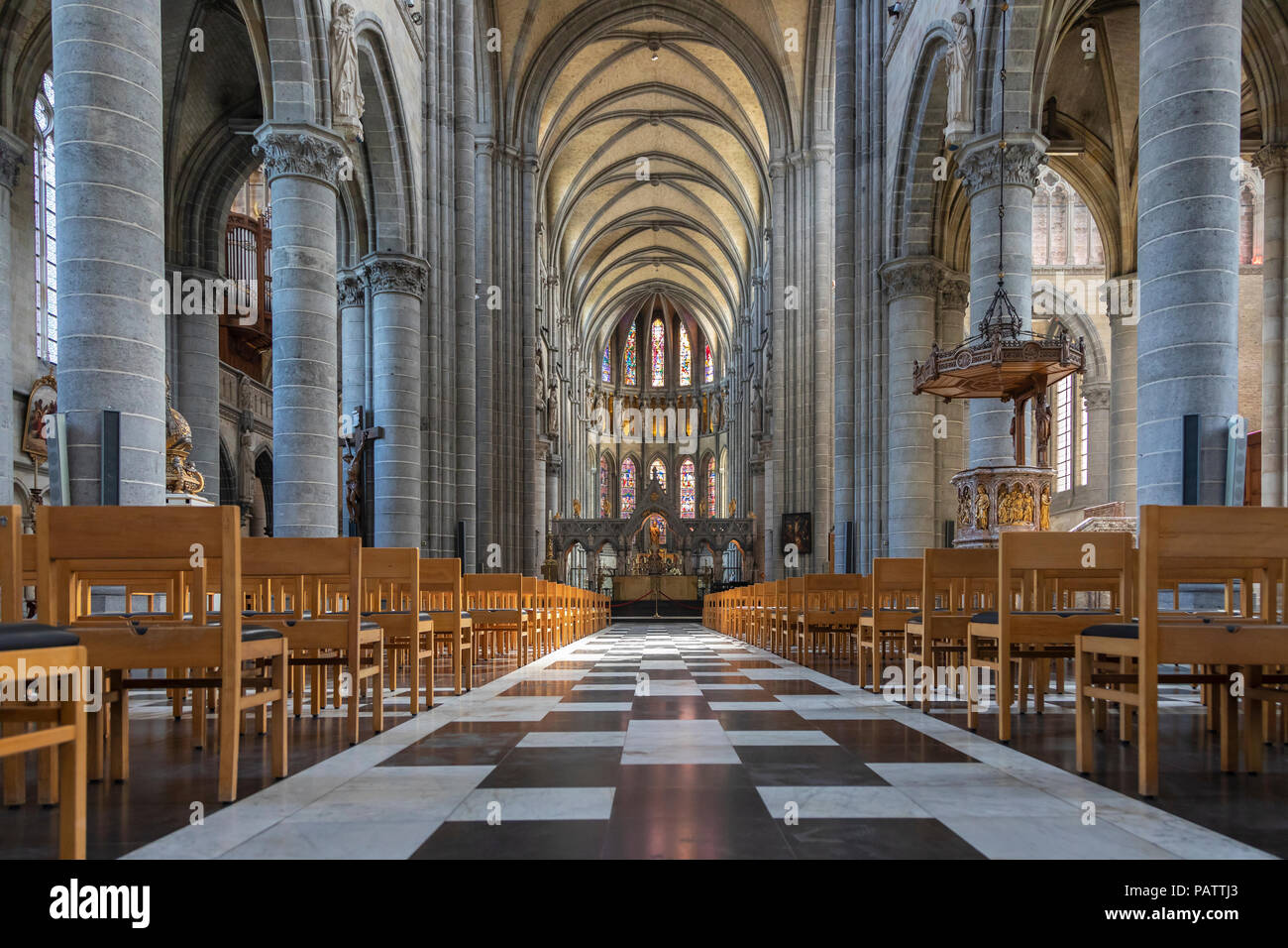 Ypres cathedral hi-res stock photography and images - Alamy