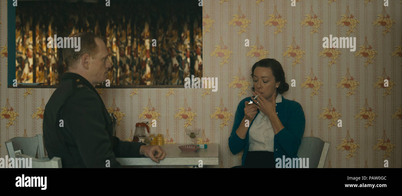 WORMWOOD, from left: Scott Shepherd (as Vincent Ruwet), Molly Parker ...