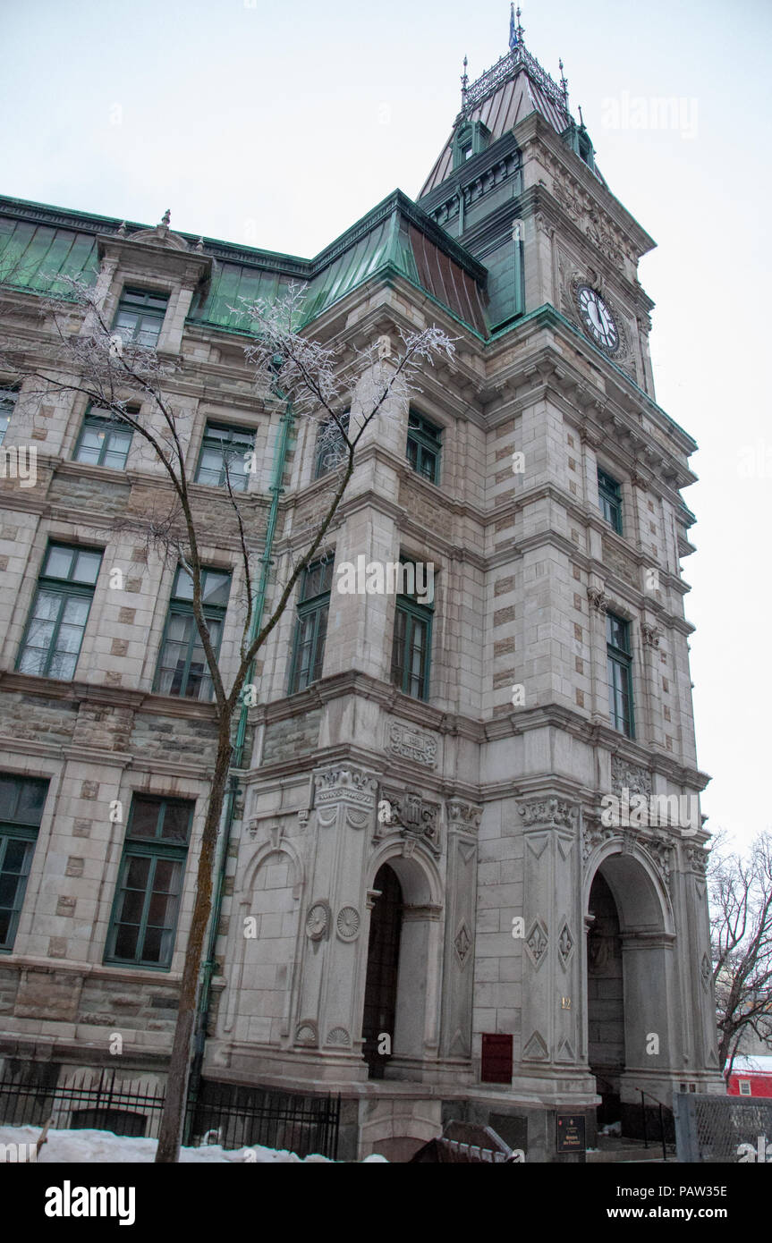 Ministry of finance of quebec hi-res stock photography and images - Alamy