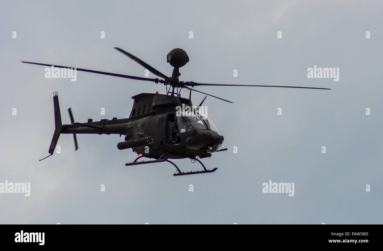 Wire strike protection system hi-res stock photography and images - Alamy