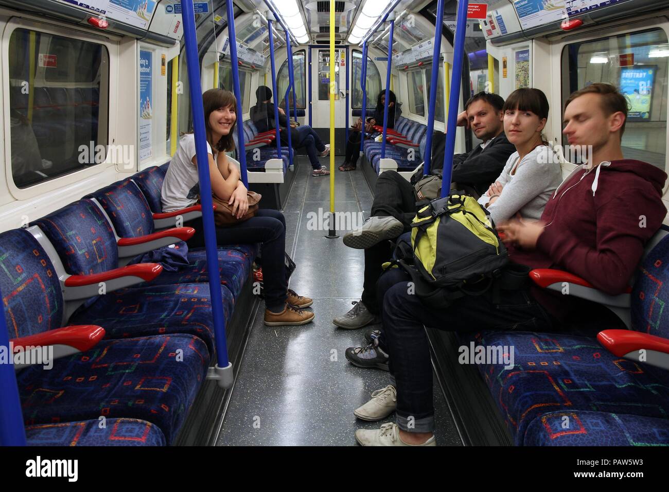 How to ride the london underground hi-res stock photography and images ...