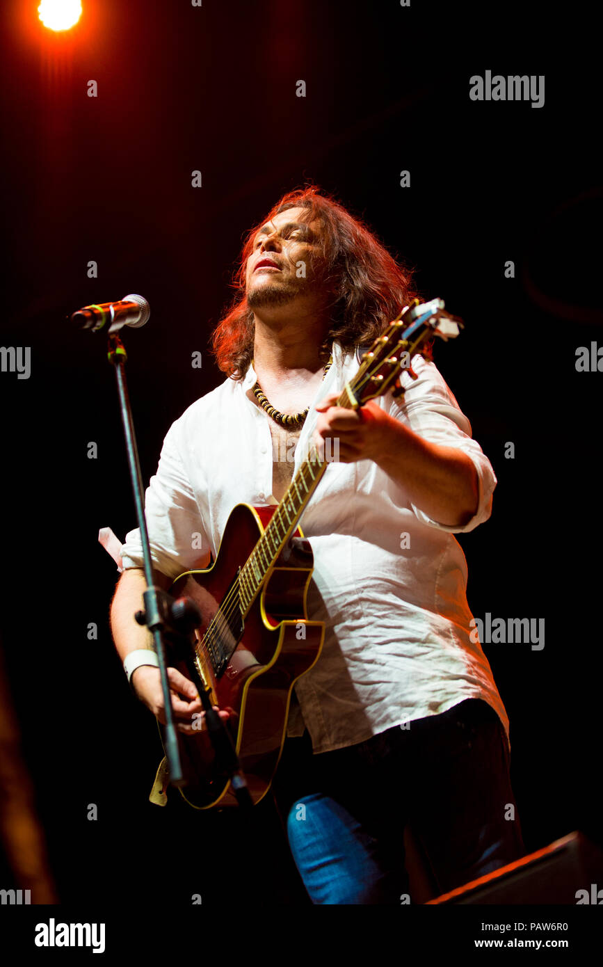 Gianluca grignani italian singer hi-res stock photography and images ...