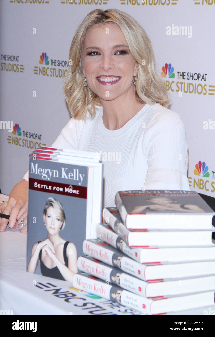 Megyn kelly nbc hi-res stock photography and images - Alamy