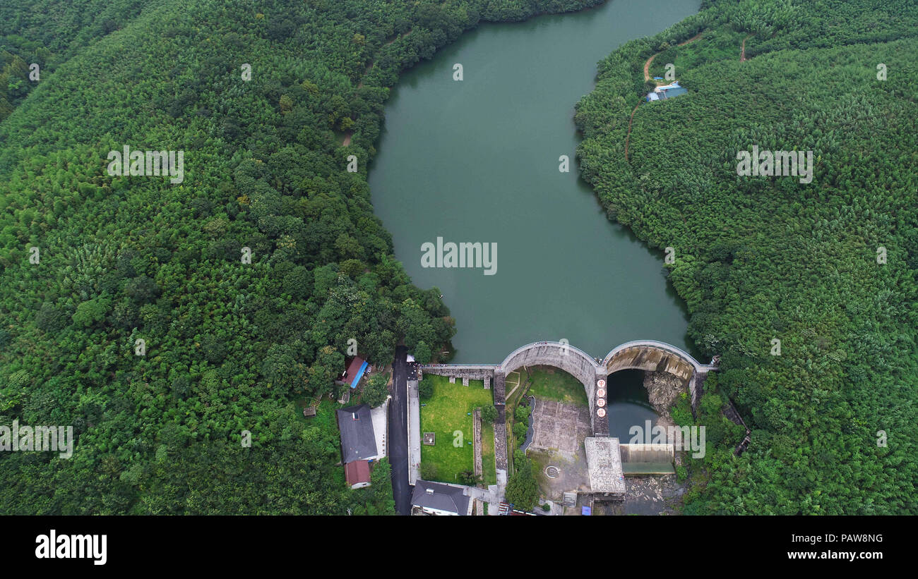 Changzh, Changzh, China. 25th July, 2018. Changzhou, CHINA-The Pingqiao ...