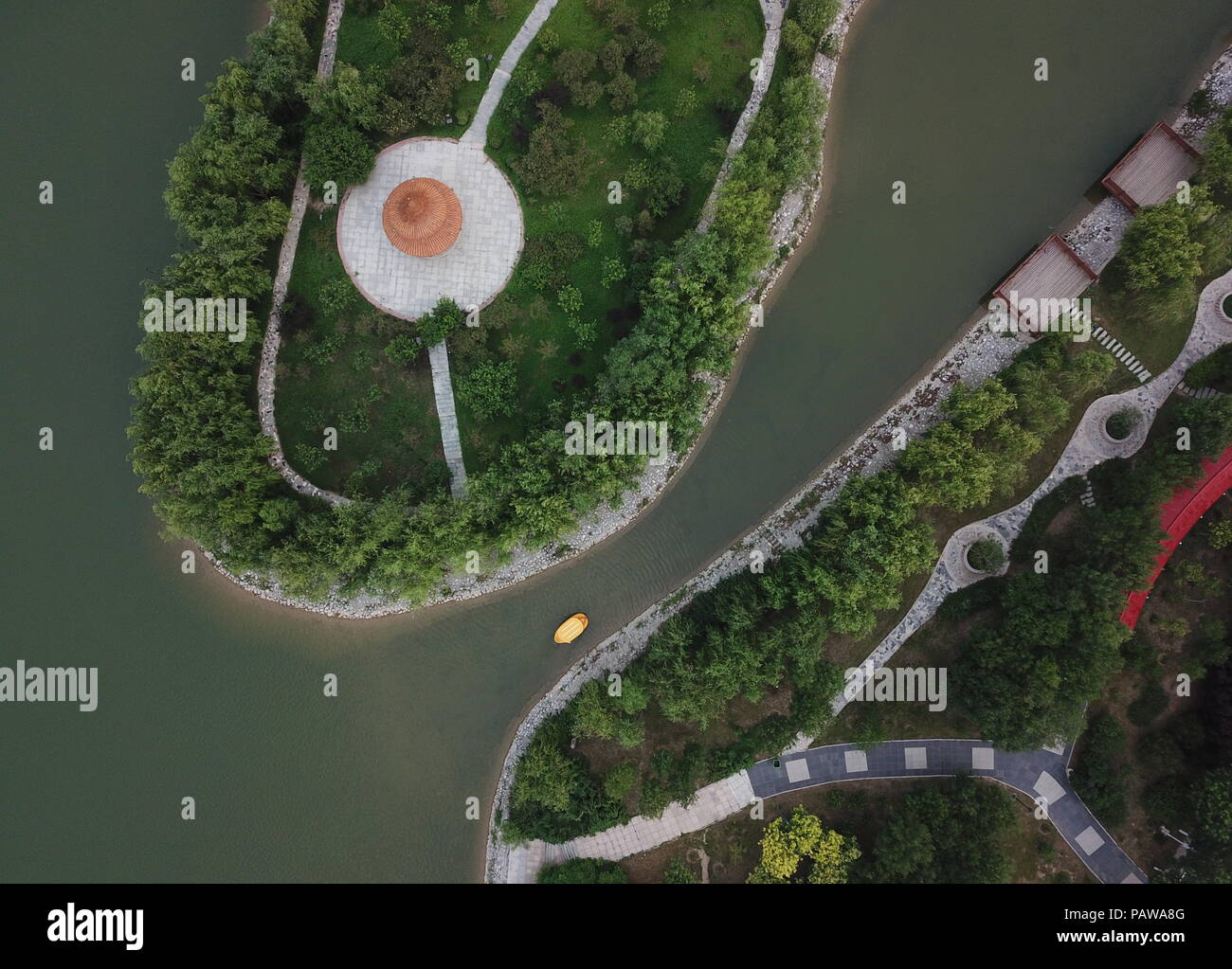 Ecological conditions hi-res stock photography and images - Alamy