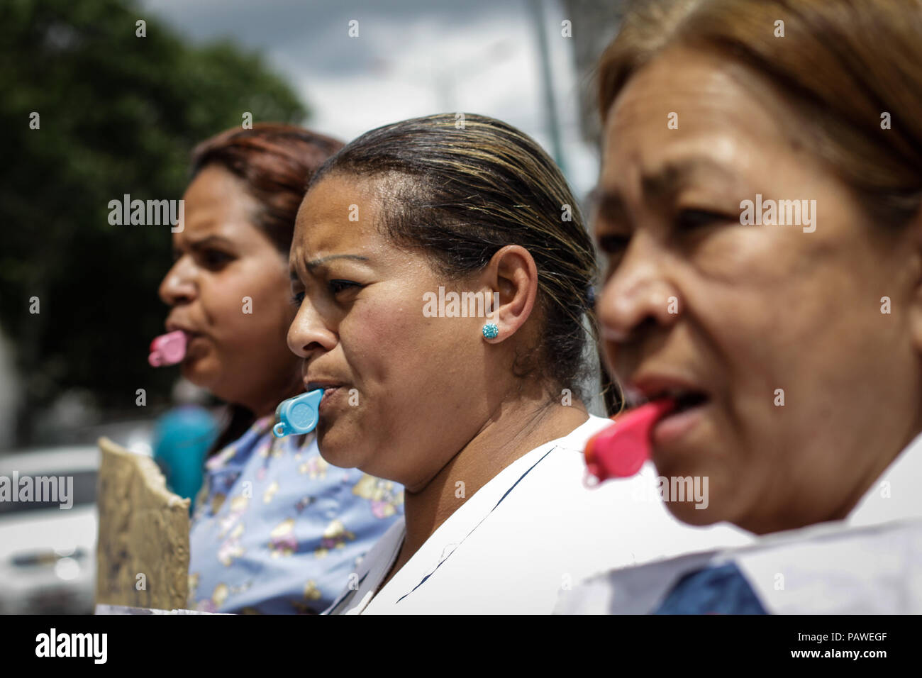 Caracas, Venezuela. 25th July, 2018. Nurses demand higher wages and ...