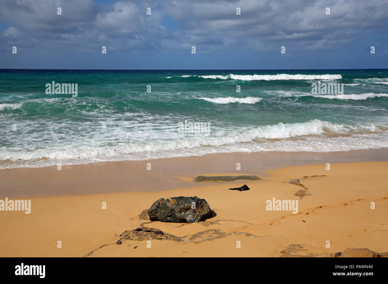 Tracks beach - Oahu, Hawaii Stock Photo - Alamy