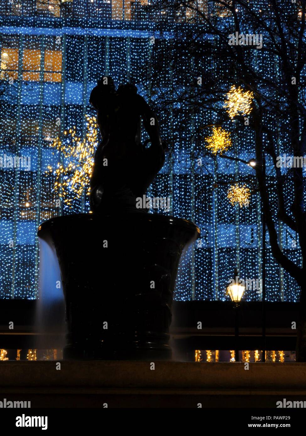 Venus Fountain, designed by Gilbert Ledward, in Sloane Square, London ...