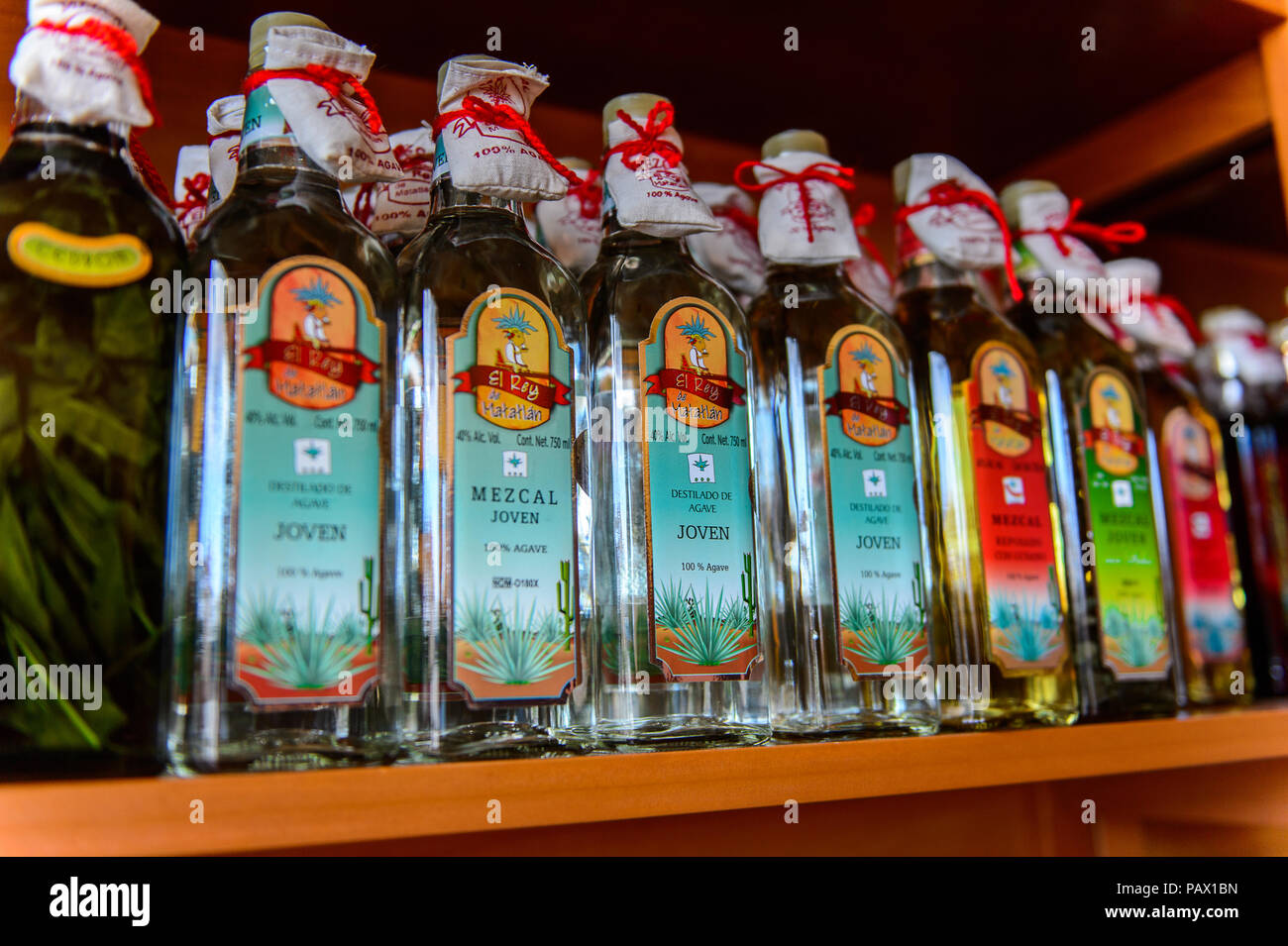 Mezcal de oaxaca hi-res stock photography and images - Alamy