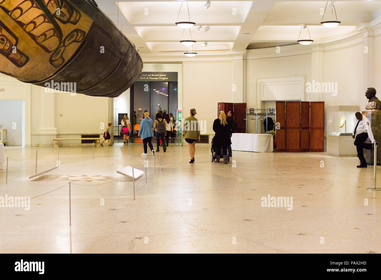 NEW YORK, USA - SEP 22, 2015: Interior of the American museum of ...