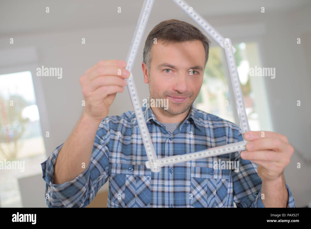 architect in house under construction Stock Photo - Alamy