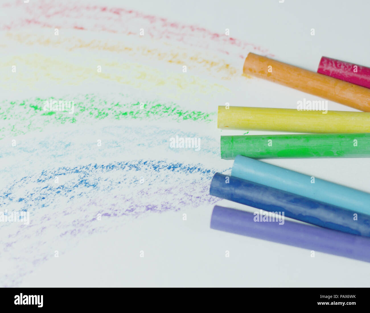 Orange chalk pastels background hi-res stock photography and images - Alamy