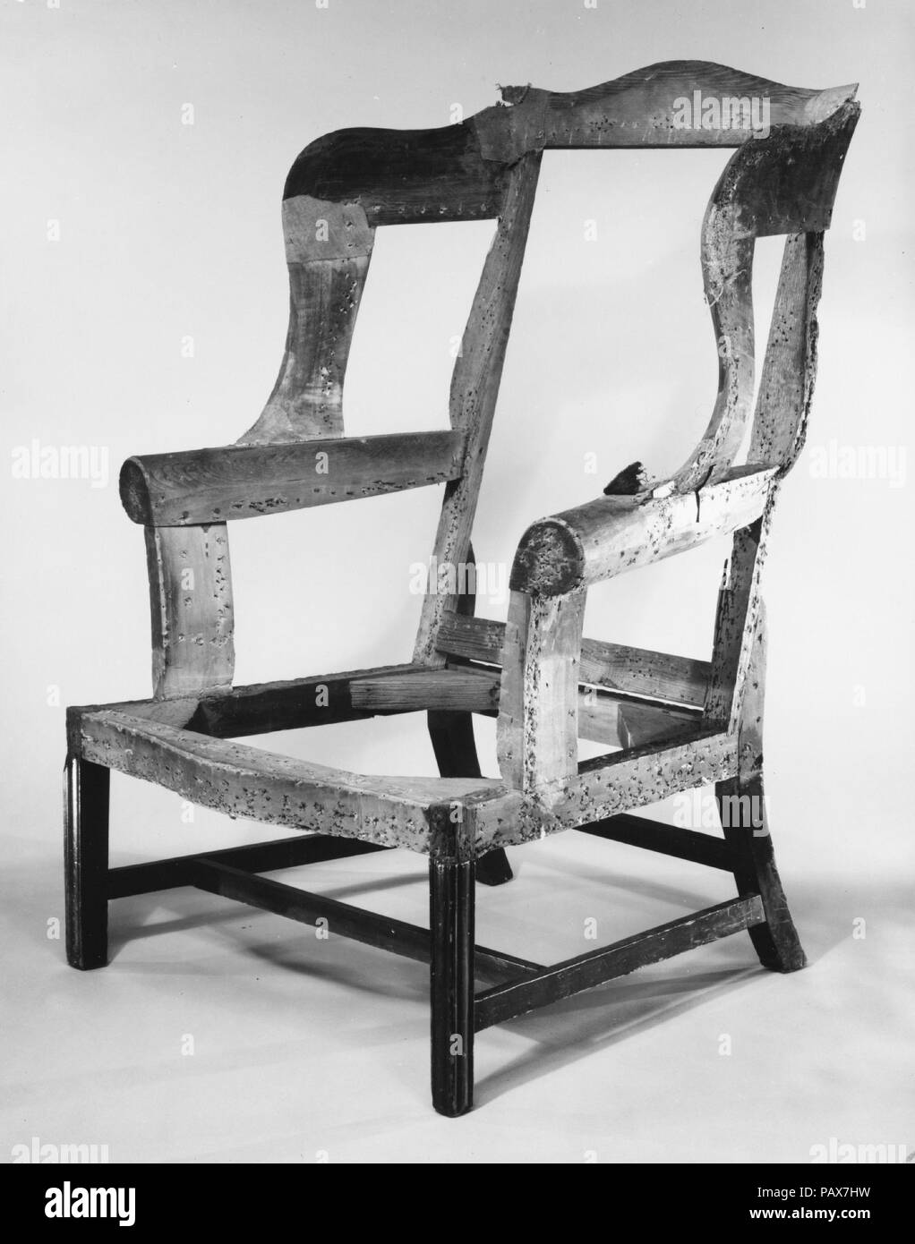 Easy Chair. Culture: American. Dimensions: 47 1/4 x 35 3/4 x 27 3/4 in ...