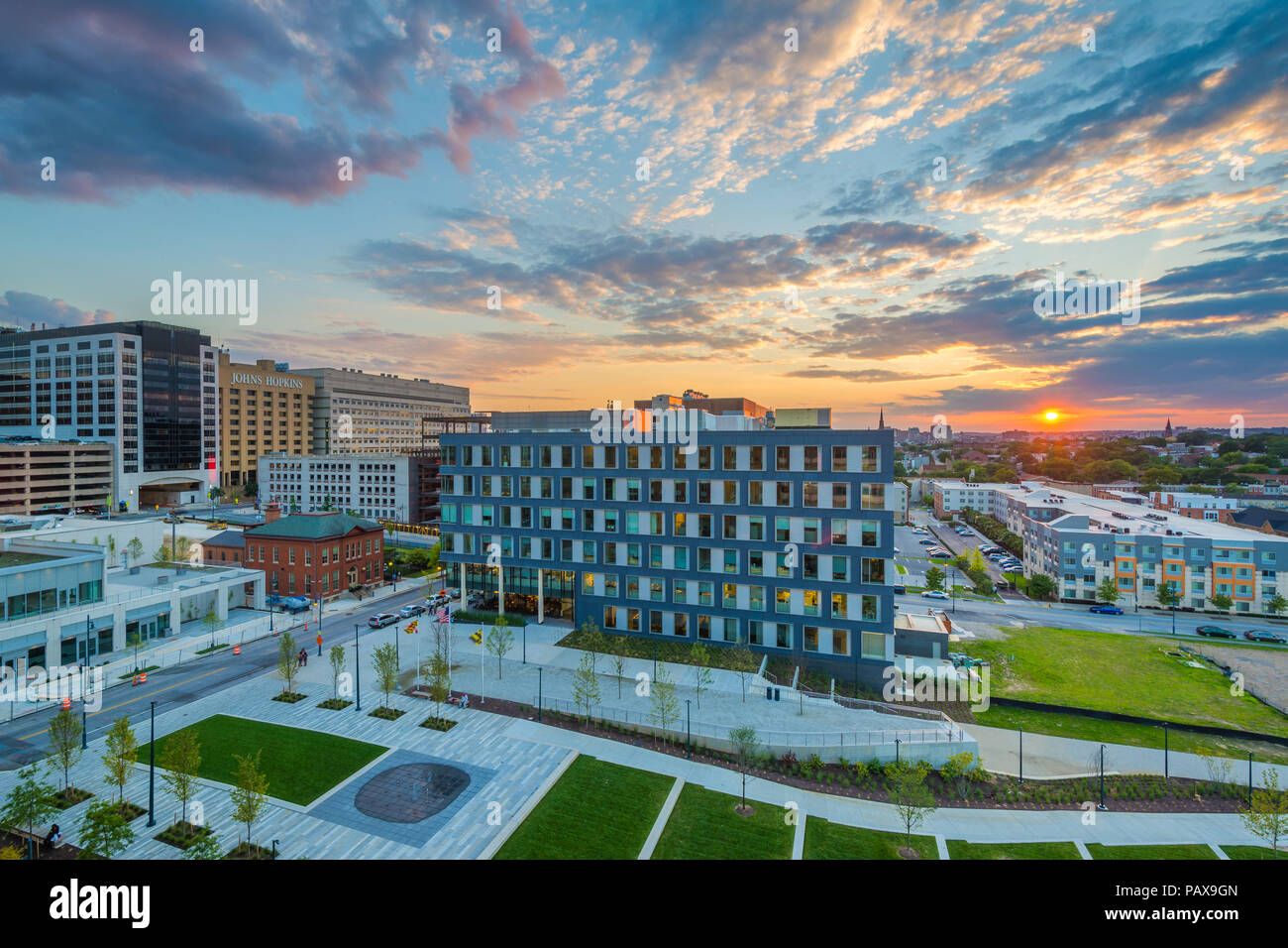 Johns hopkins hospital in baltimore hi-res stock photography and images ...
