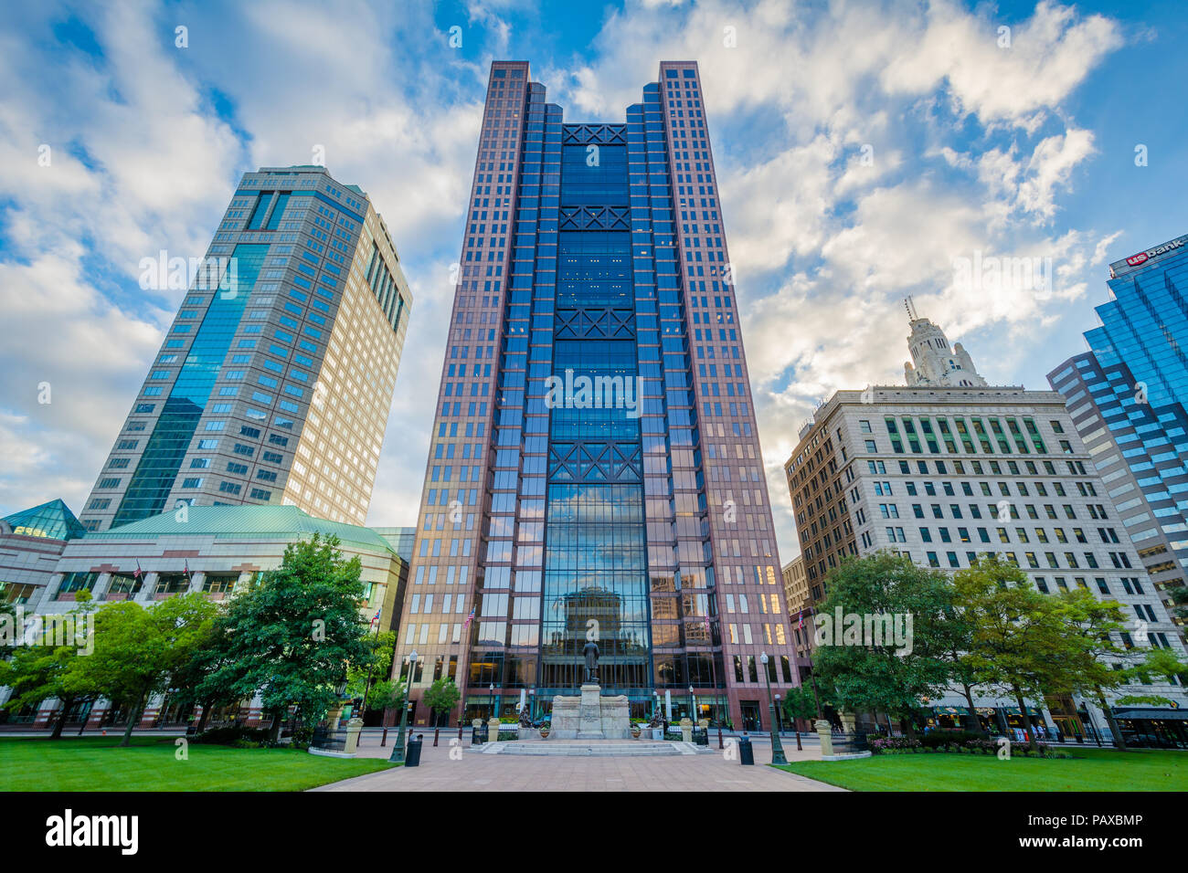 Modern buildings along High Street in downtown Columbus, Ohio Stock ...