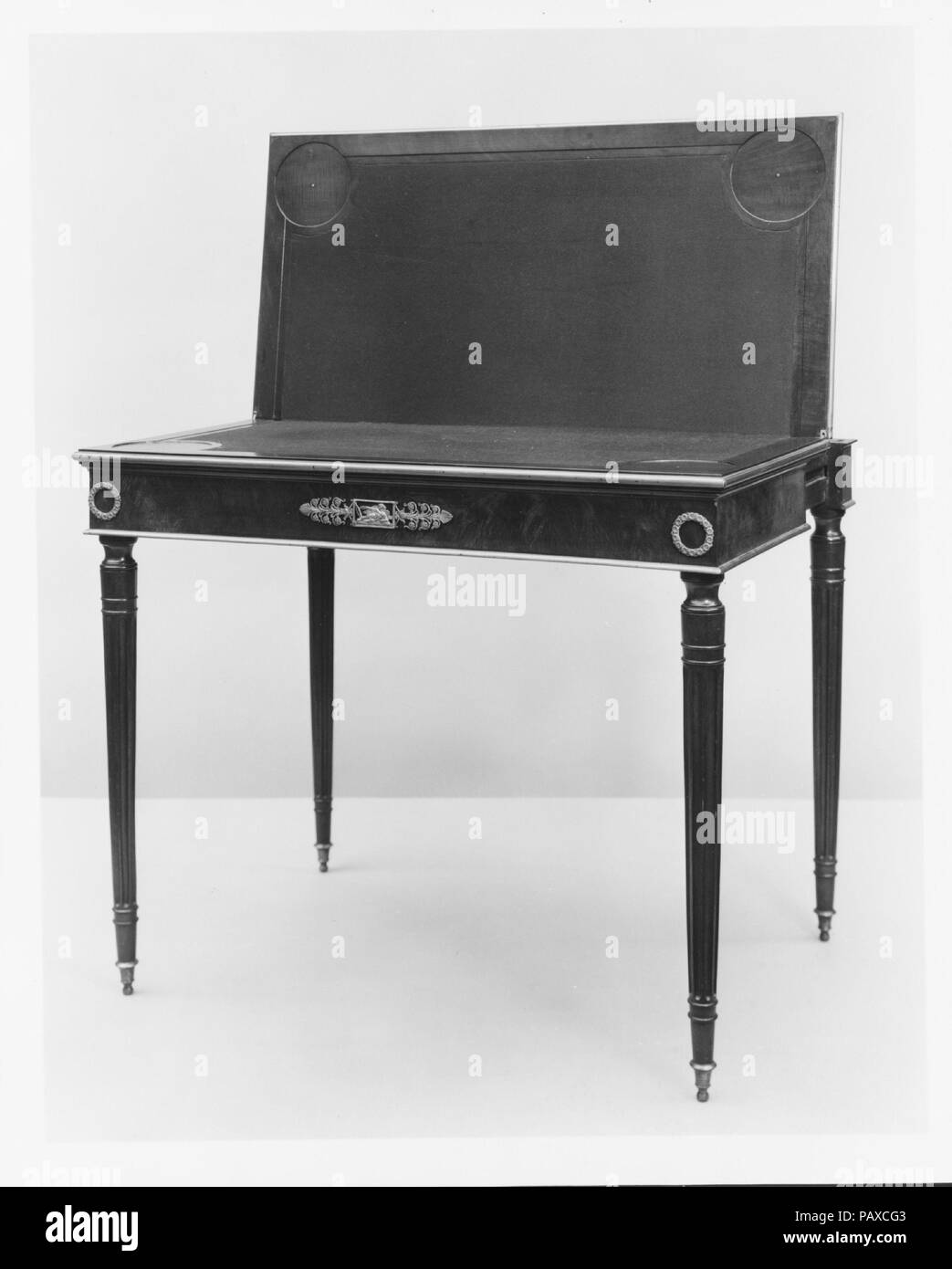 Consulate Black and White Stock Photos & Images - Alamy