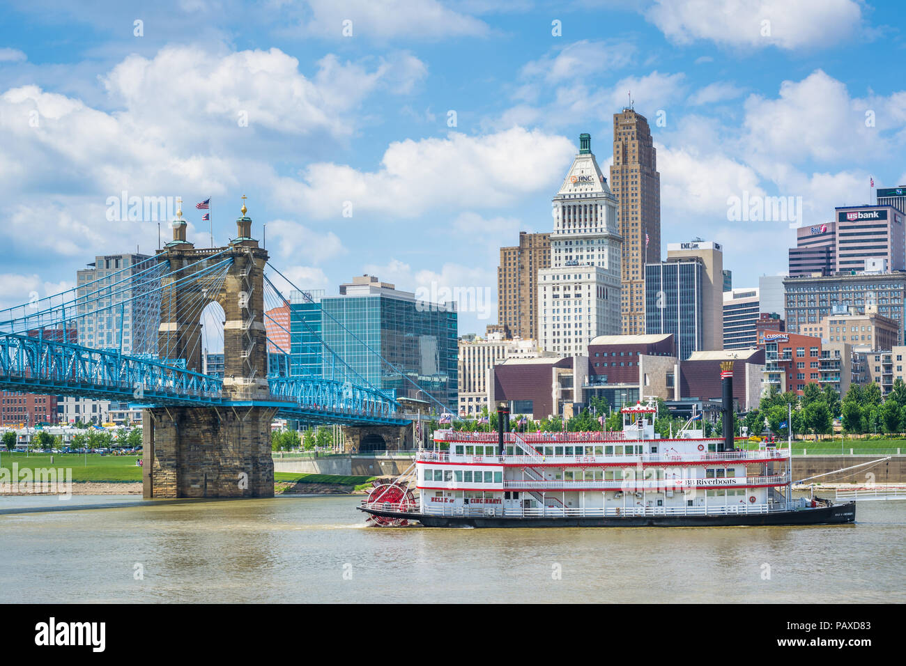 Cincinnati skyline hi-res stock photography and images - Alamy