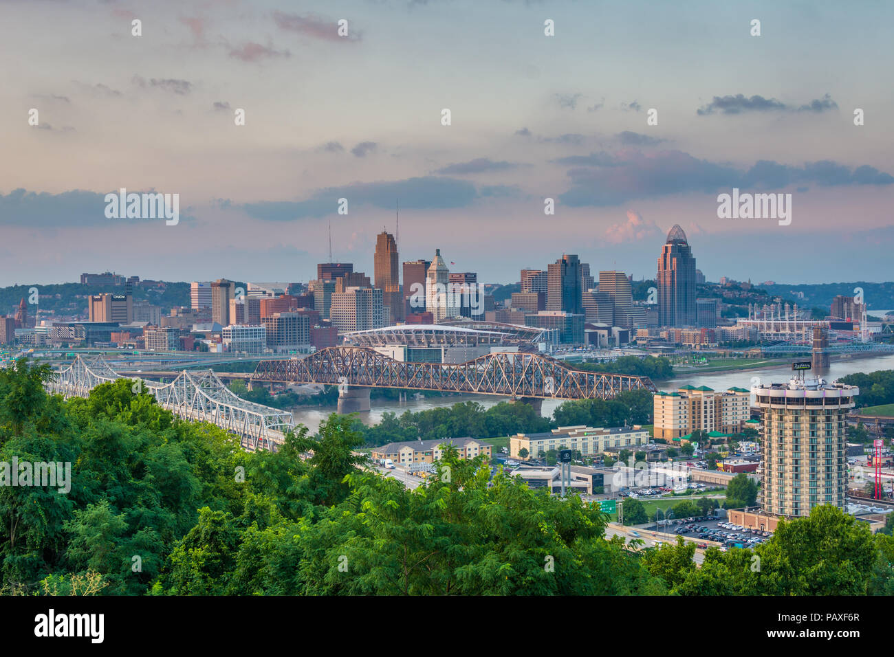 Devou hi-res stock photography and images - Alamy