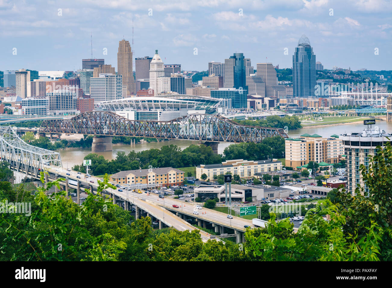 View of Cincinnati, from Devou Park in Covington, Kentucky Stock Photo ...