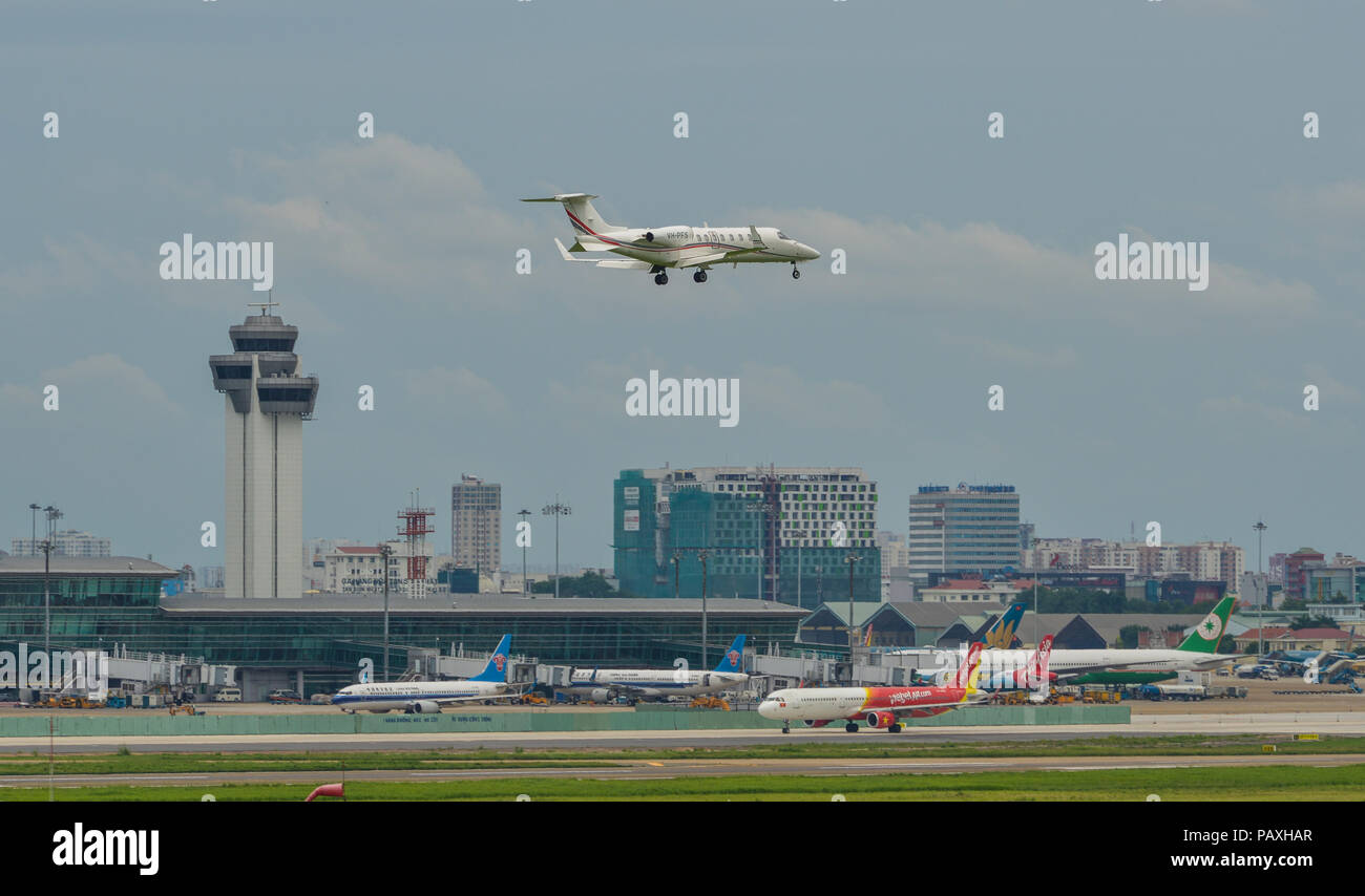 Son jun ho hi-res stock photography and images - Alamy