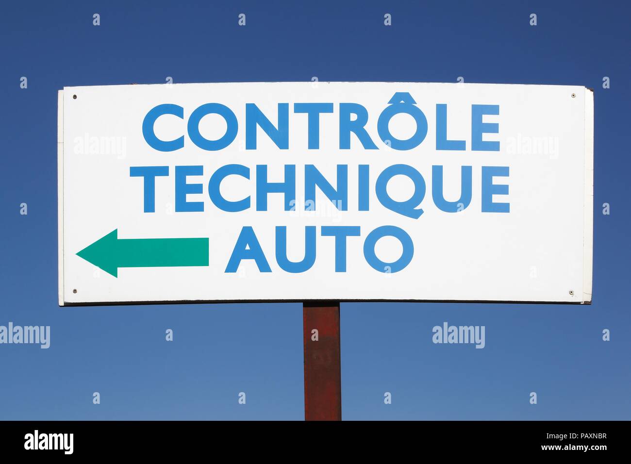 Vehicle inspection sign and direction in France Stock Photo - Alamy
