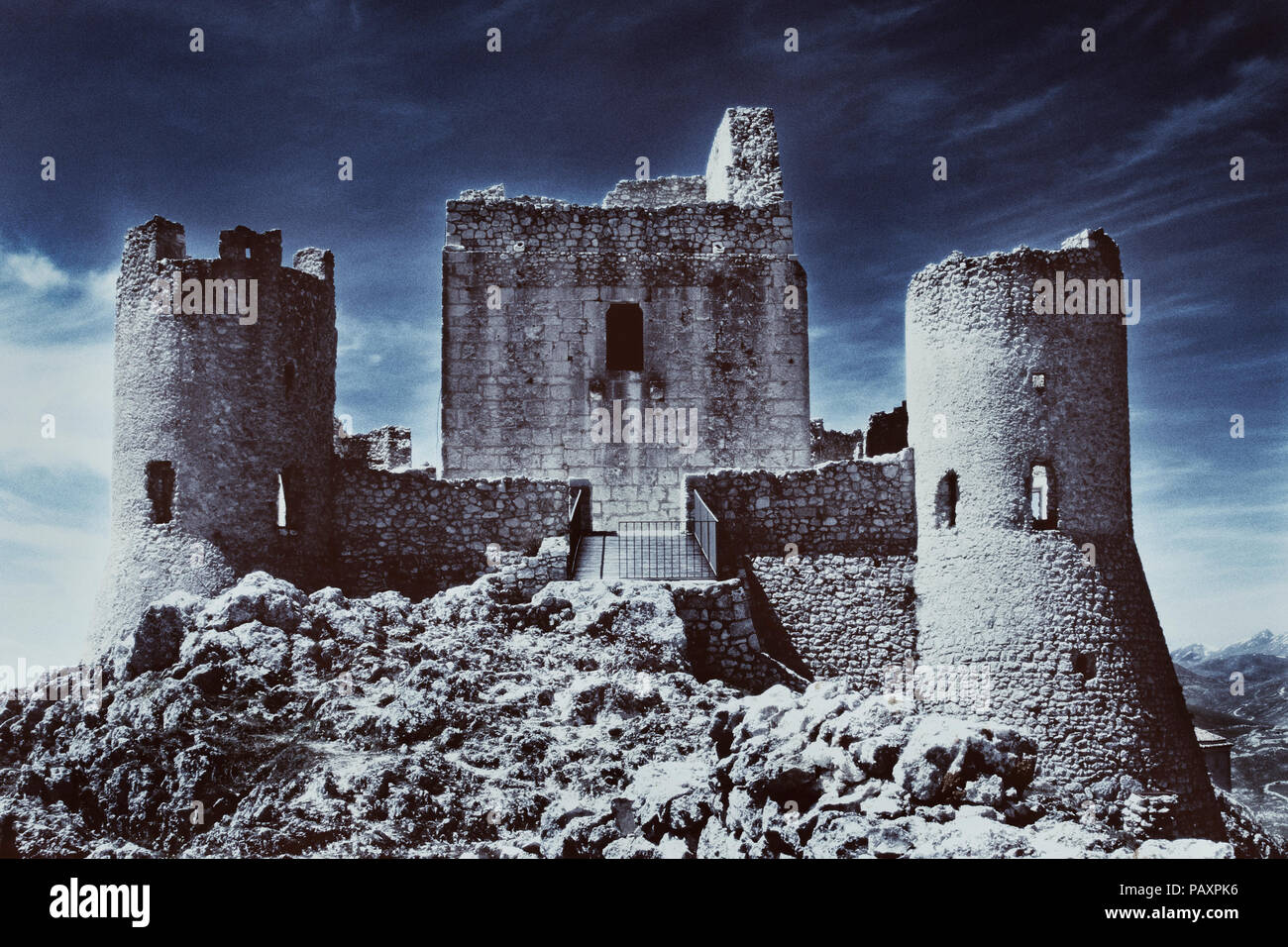 Lady hawk hi-res stock photography and images - Alamy