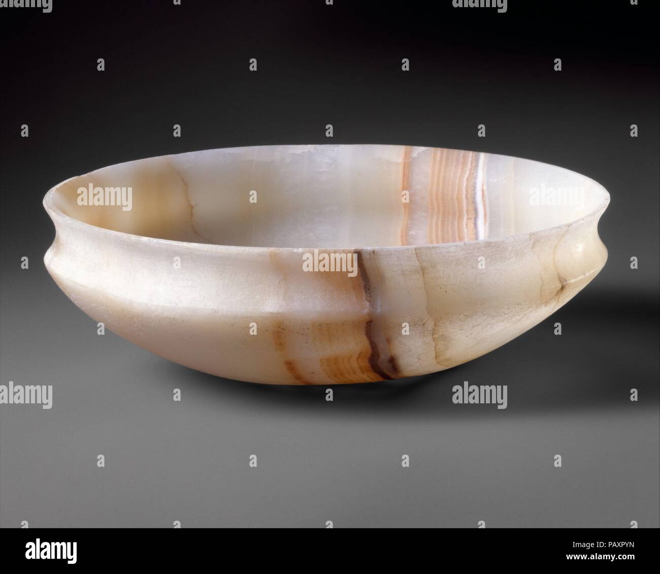 Round limestone dimensions hi-res stock photography and images - Alamy