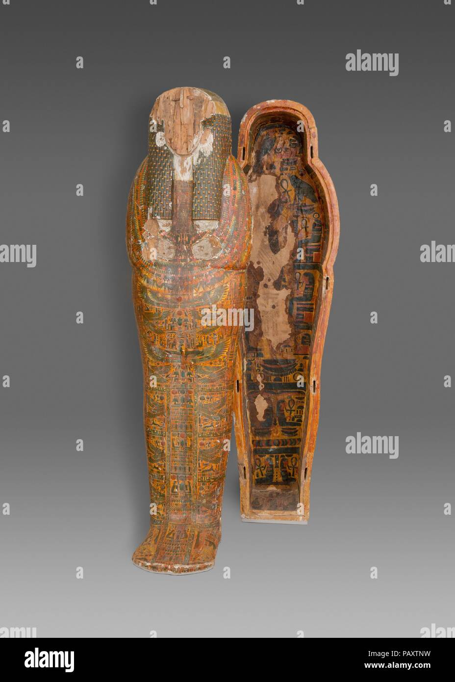 Osiris coffin hi-res stock photography and images - Alamy