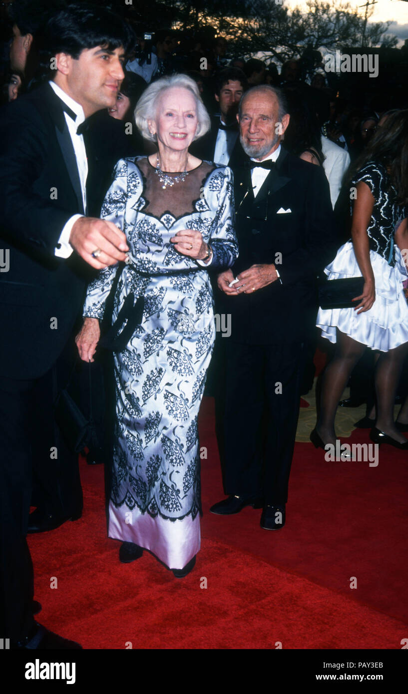 LOS ANGELES, CA - MARCH 30: Actress Jessica Tandy and actor Hume Cronyn ...