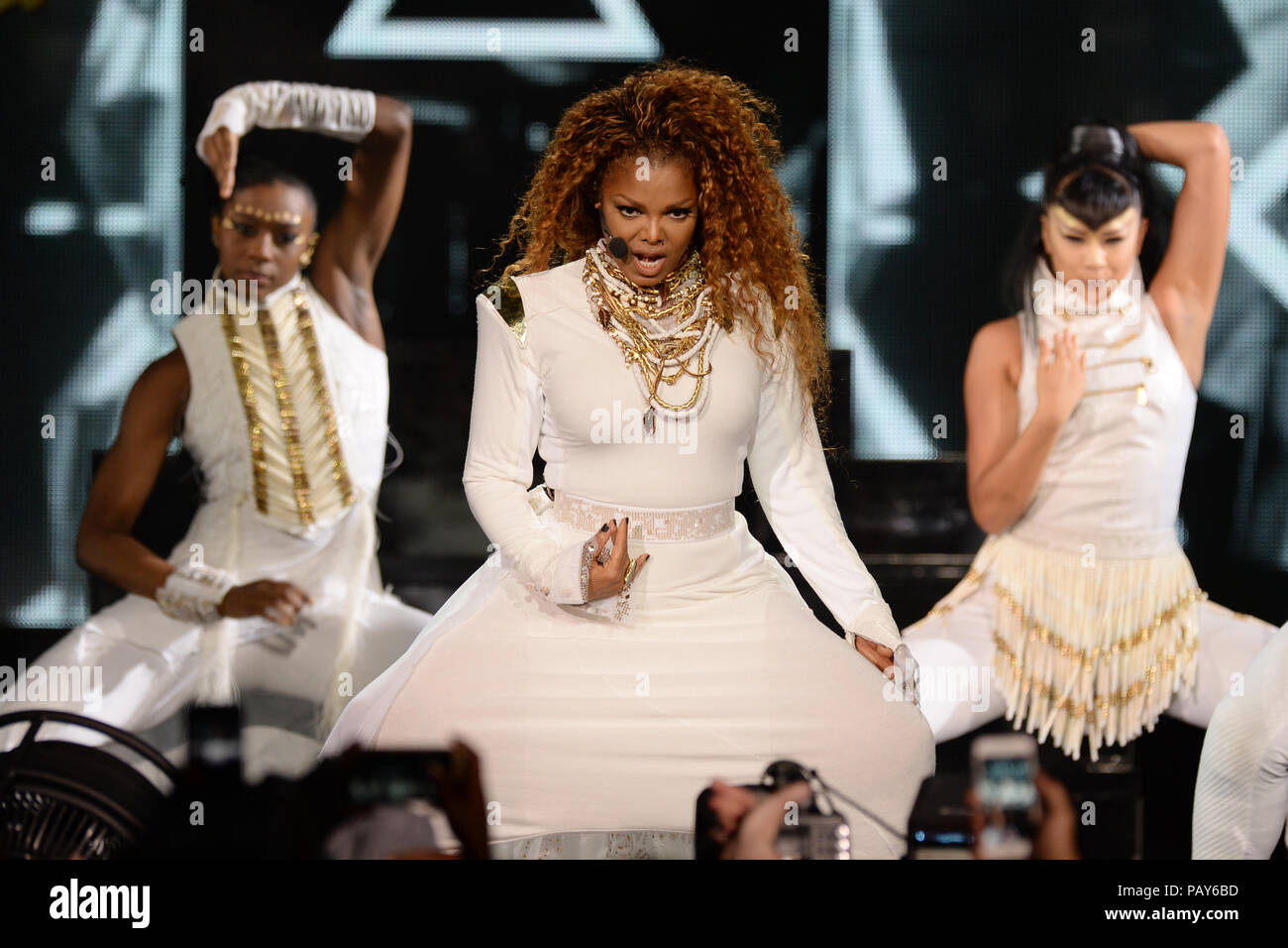 MIAMI, FL - SEPTEMBER 20: Janet Jackson performs at American Airlines ...