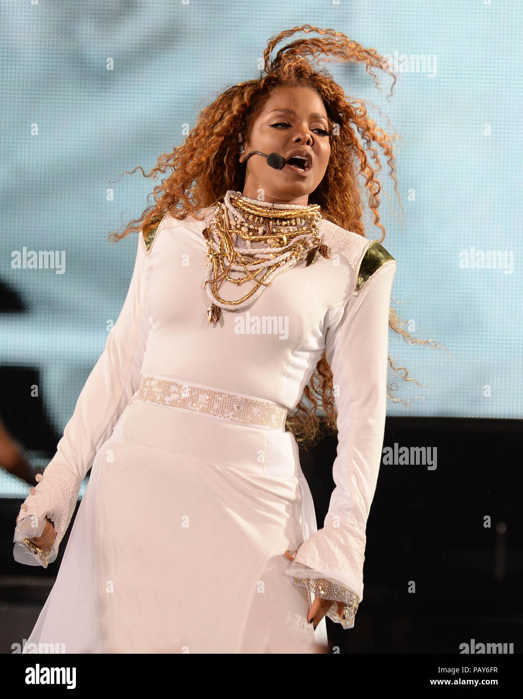MIAMI, FL - SEPTEMBER 20: Janet Jackson performs at American Airlines ...