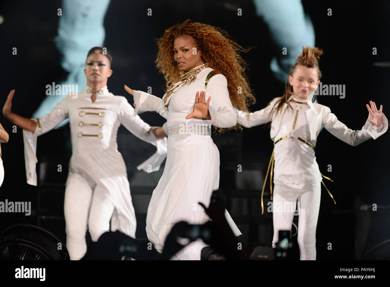 MIAMI, FL - SEPTEMBER 20: Janet Jackson performs at American Airlines ...