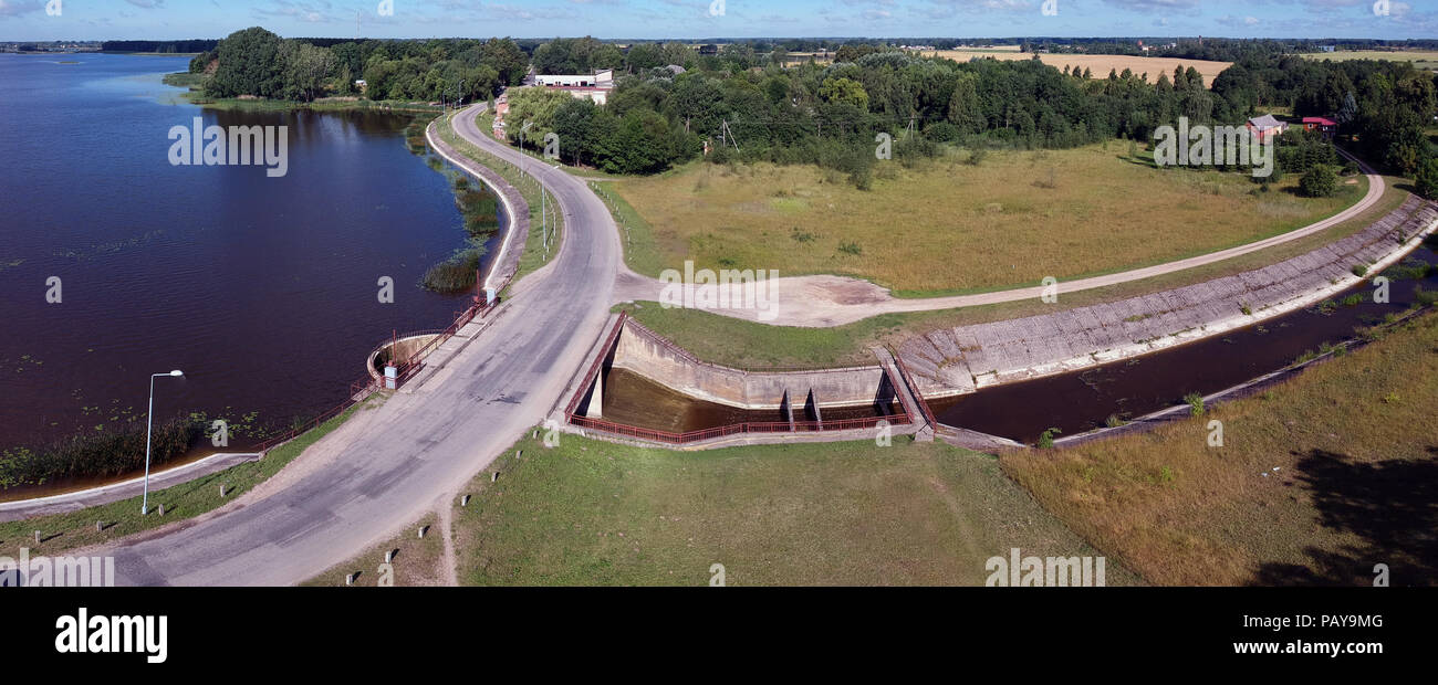View waterfall overflow dam hi-res stock photography and images - Alamy