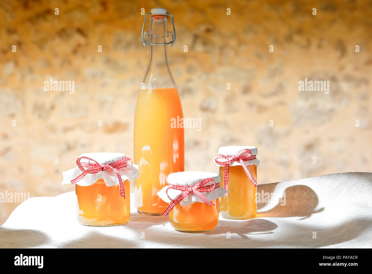 Fruit juice hi-res stock photography and images - Alamy