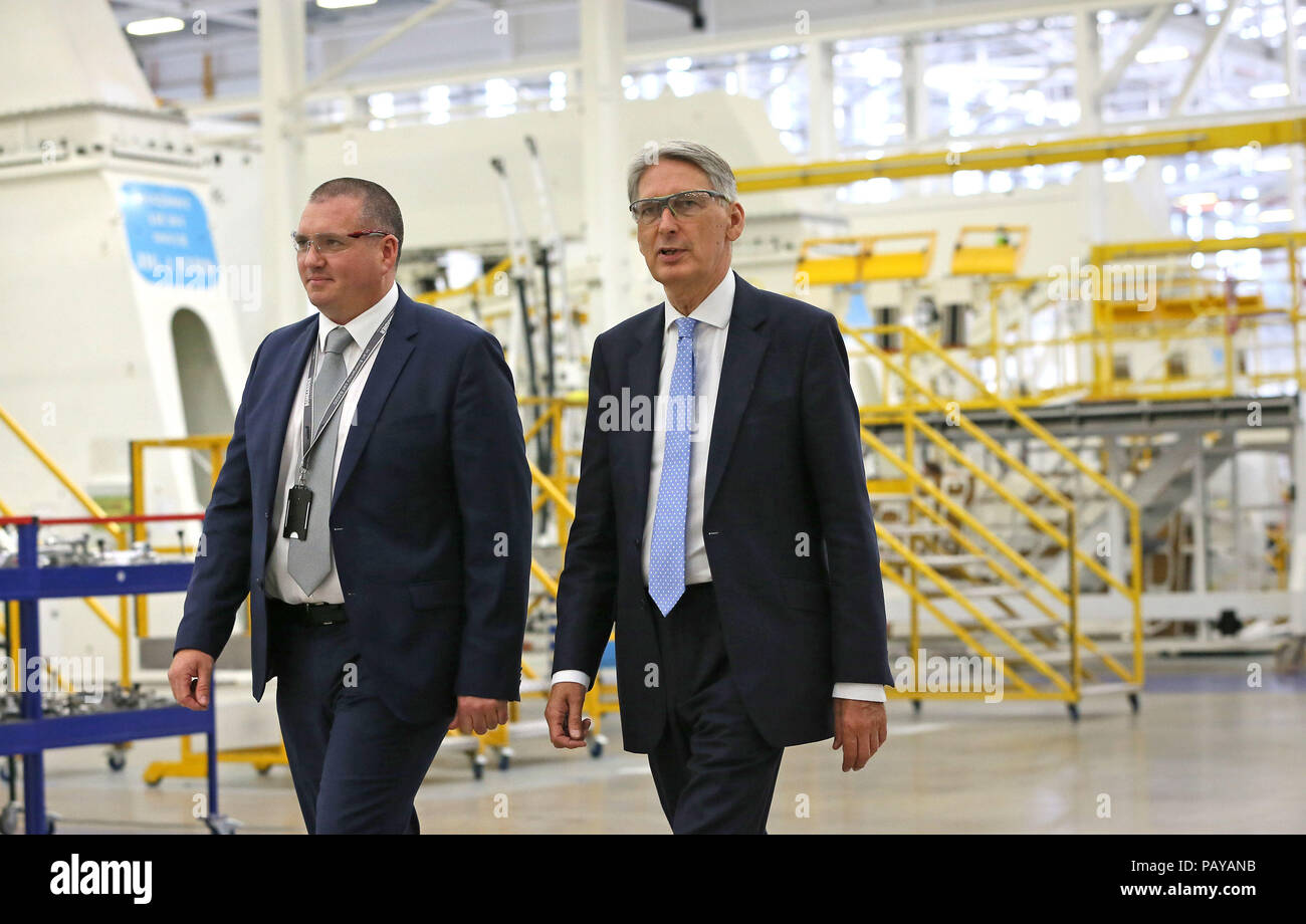 Chancellor of the Exchequer Phillip Hammond (right) with Jonathan ...