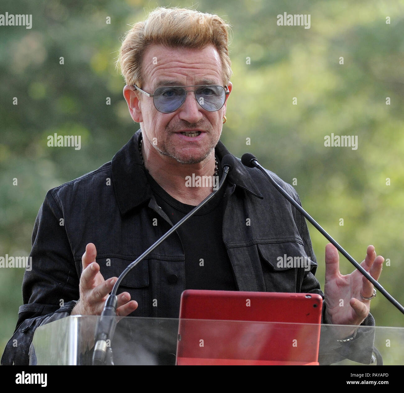 NEW YORK, NY - JULY 29: Yoko Ono, Bono, Salil Shetty and The Edge ...