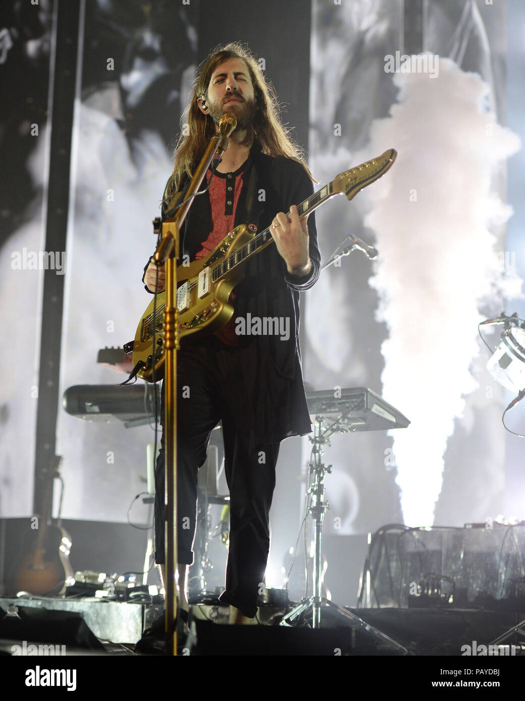 SUNRISE, FL - JULY 11: Daniel Wayne Sermon of Imagine Dragons Performs ...