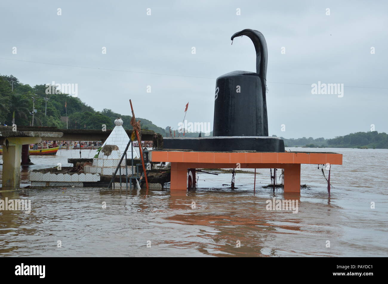 Bargi dam on river narmada hi-res stock photography and images - Alamy